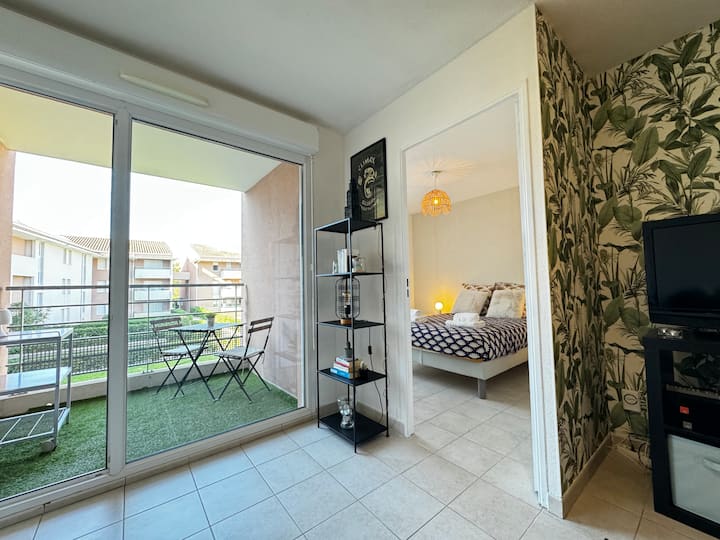 Jungle Cosy - Gare/bus - Parking Gratuit - Wifi - Avignon