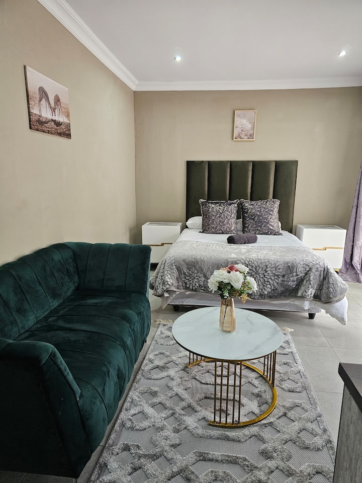 Peaceful Stay - Room 4 - Sasolburg