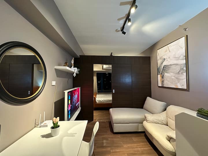 Air Residences Apartment, Ayala Avenue Makati - Manila