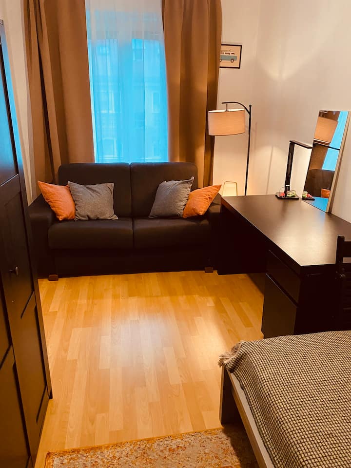 Cozy Room Near Subway - Munich