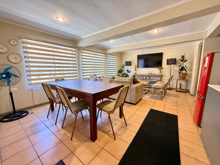 Casa Con Estacionamiento/ Céntrica Concepción - Concepción, Chile