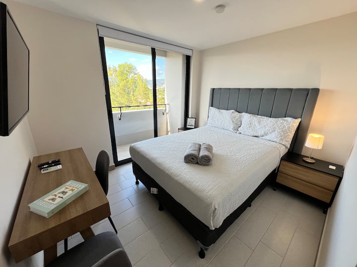 Aparta Estudio En Zona Exclusiva - Tegucigalpa