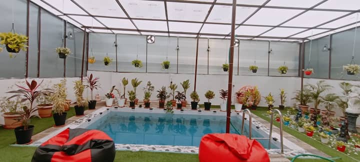 Lavish 2 Bedroom Villa With Swimming Pool - Maharashtra