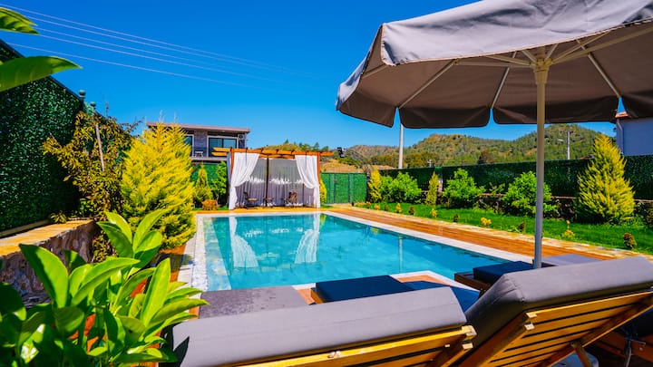 Villa Lojja - Orhaniye