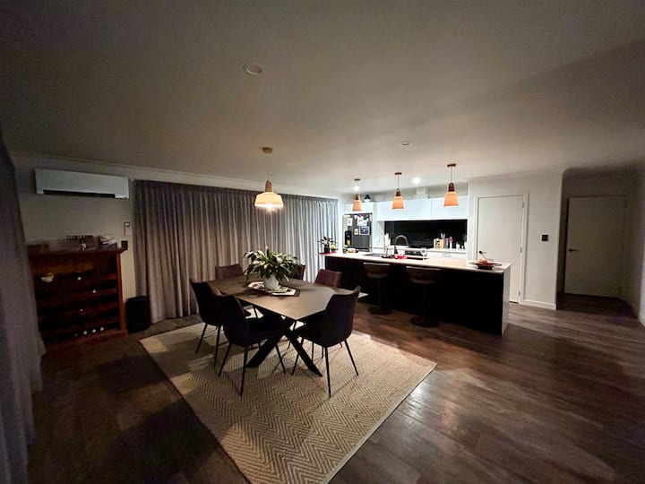 Stylish, Private And Relaxing - Blenheim