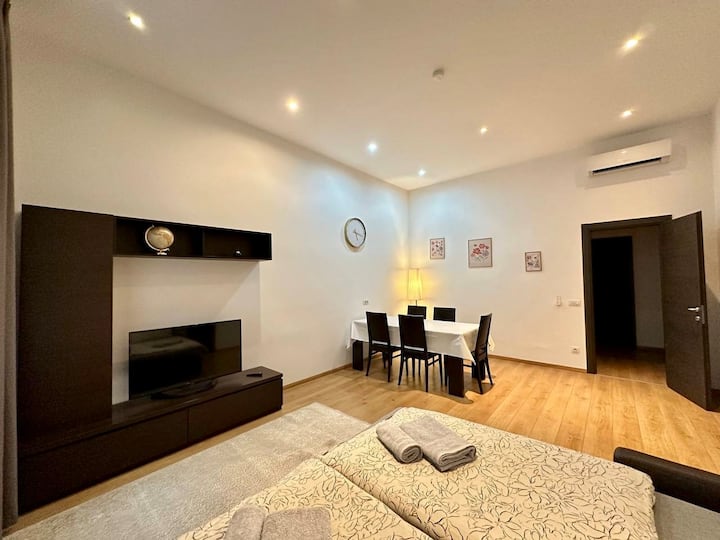 Riverside Palace Apartment 4 - Prague