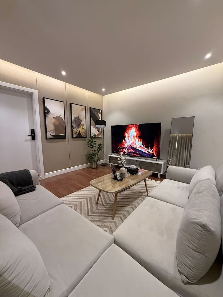 هوليفيرا " 2 " | شقة فندقية 3bd | دخول ذاتي - Riyadh