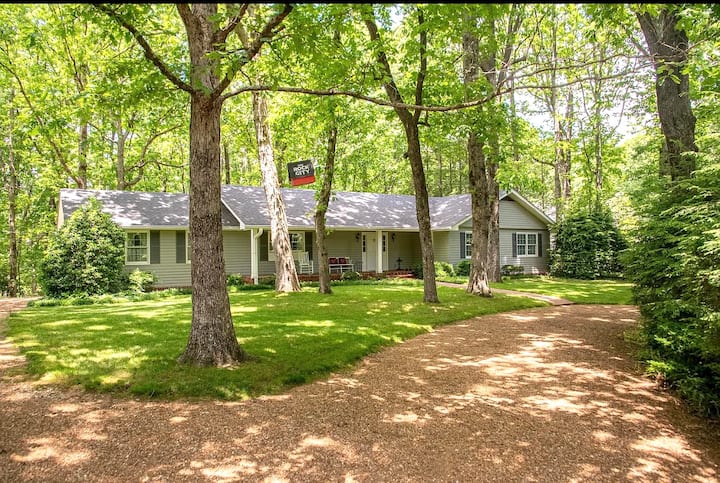 4 Bdrm~rock City Retreat~13ppl - Lookout Mountain, GA
