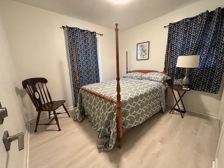 Quiet Room Ez Access To Interstate - Huntsville, AL