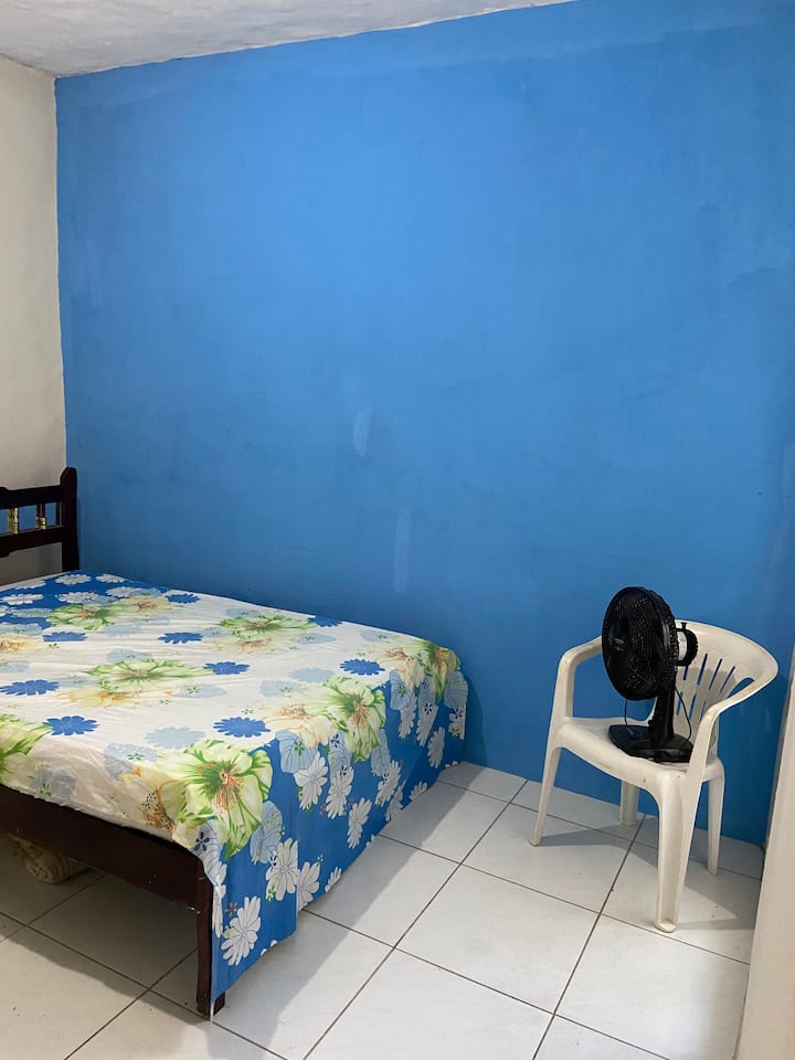 Quarto Sala- Semi Mobiliado - Itaparica