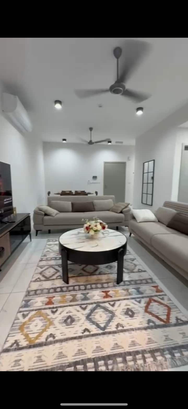 شقه جديدة New Appartment Daily Rent - Salalah