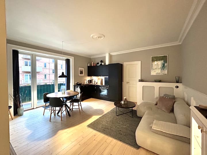 Central Og Rolig Lejlighed I København - Copenhaguen