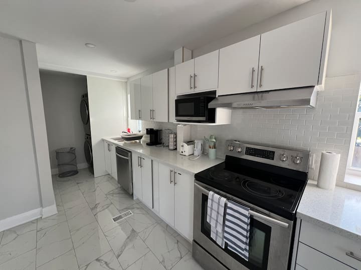 The Chardonnay By Short Stays - Niagara Falls