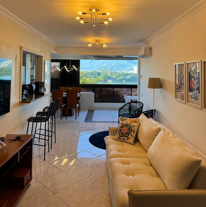 Apto Beira Mar -Vista Para Lagoa- Barra Da Tijuca - Rio de Janeiro