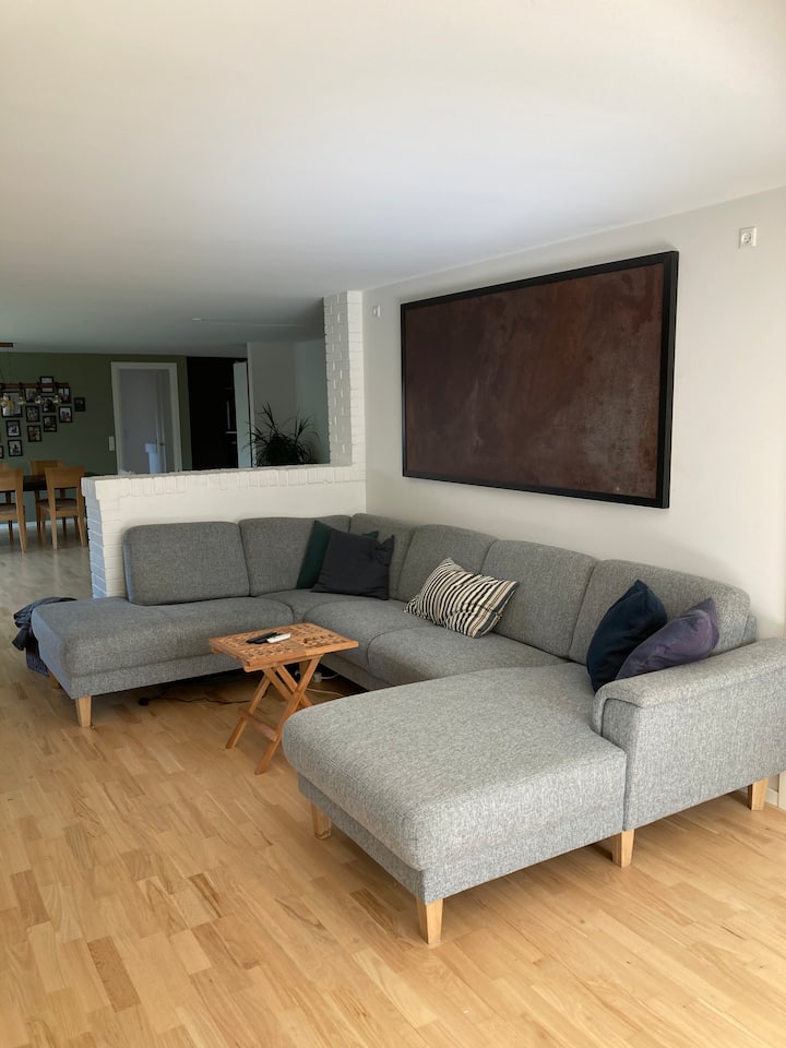 Privat Familie Villa I Bullerup - Odense
