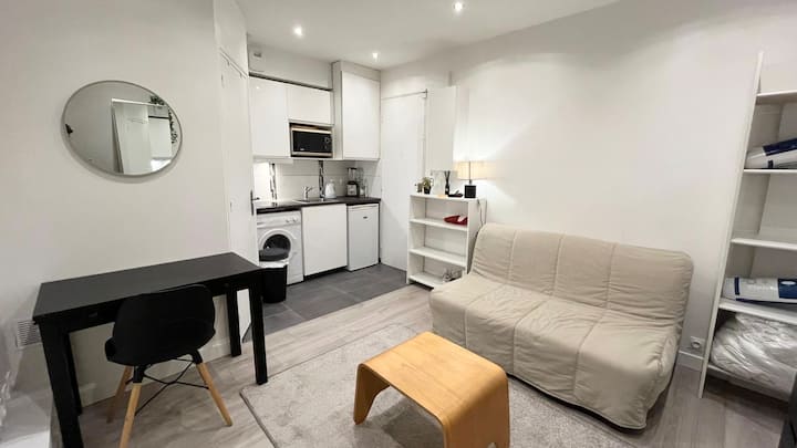 Cosy Studio Buttes Chaumont Wifi - Paris