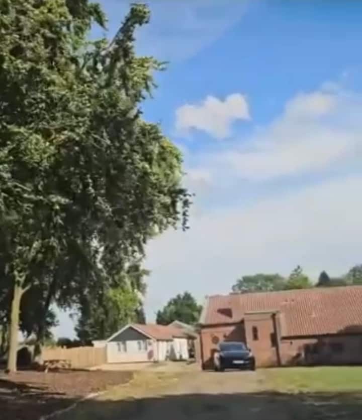 Family Retreat,hot Tubs, Play Area & Pet Friendly - Swaffham