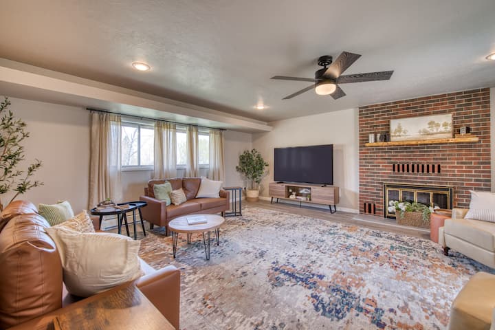 Rustic Escape At The Tamarack Ranch! - Hamilton, MT