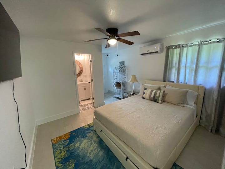 Cozy Guesthouse Suite - Apopka, FL