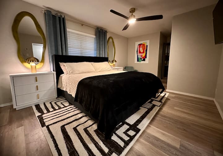 The Funky Frac Pond - Odessa, TX