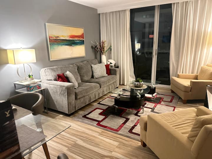 Incredible Intercoastal Waterfront One Bedroom - Fort Lauderdale, FL