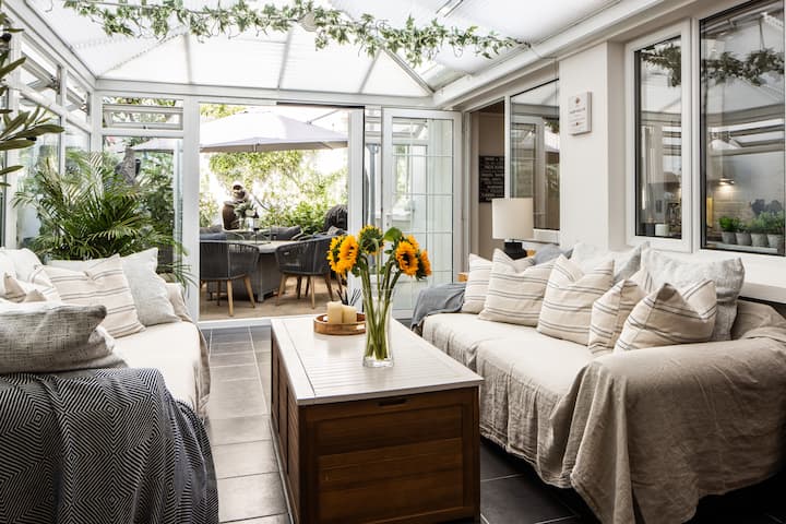 Townhouse In St Helier - Jersey