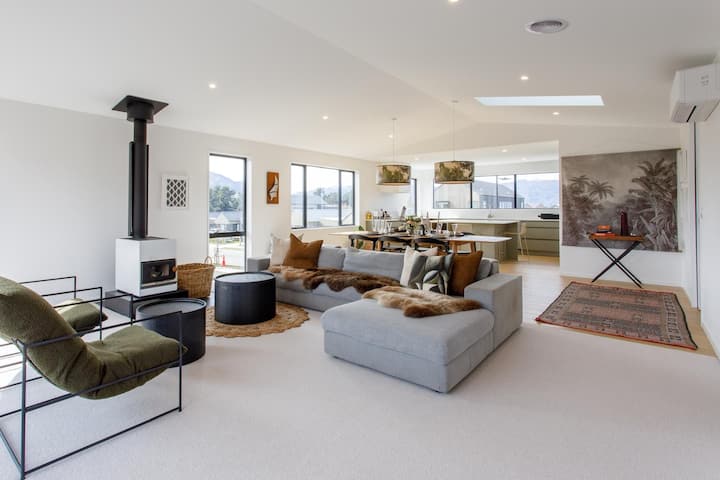 Lindis Lookout Luxury Wanaka Retreat - Wanaka