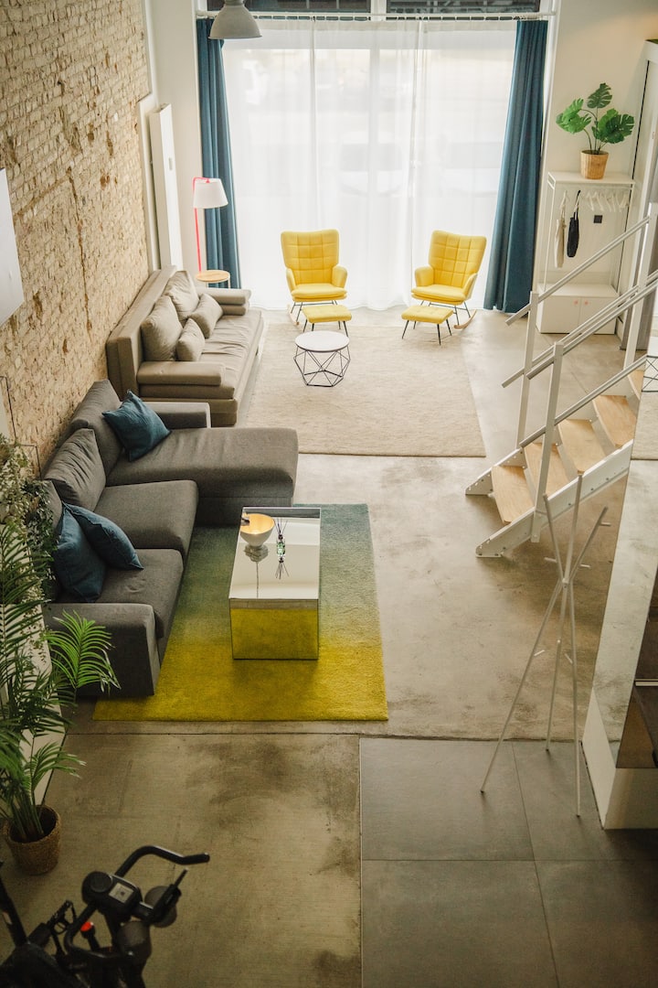 Loft By Rc | Unique Style 230 Sqm Up To 10 Guests - 