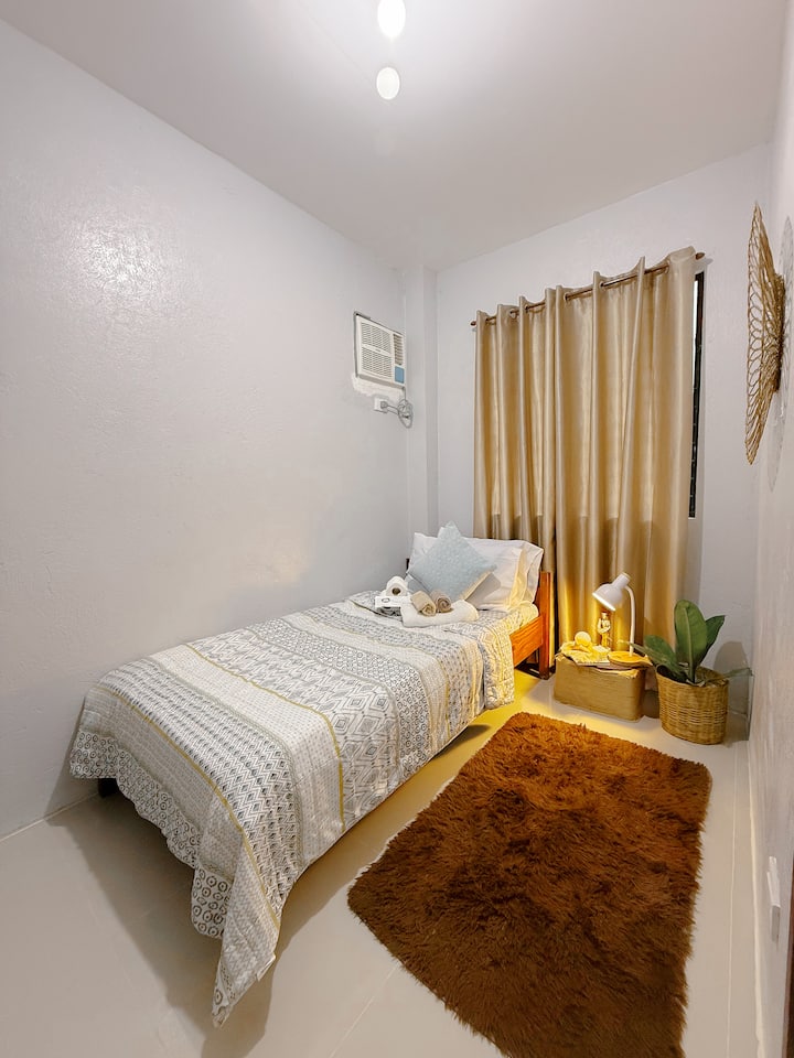 Gypsy’s Hideaway Near Airport Perfect For Layovers - Puerto Princesa