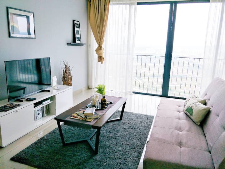 2 Bedrooms Corner Trefoil Shah Alam Setia Spacious - Shah Alam