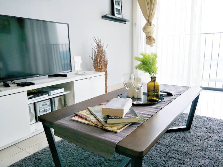 2 Bedrooms Corner Trefoil Shah Alamspacious12pax - Shah Alam