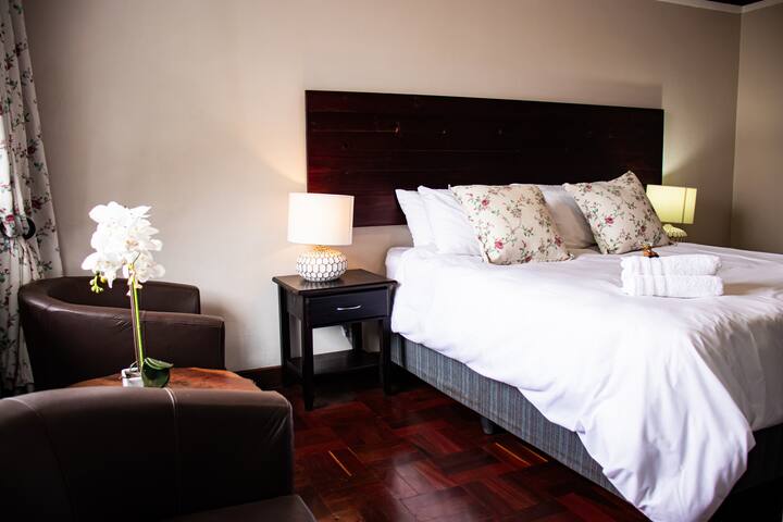 Colenso Lodge B&b Room 1 - Colenso