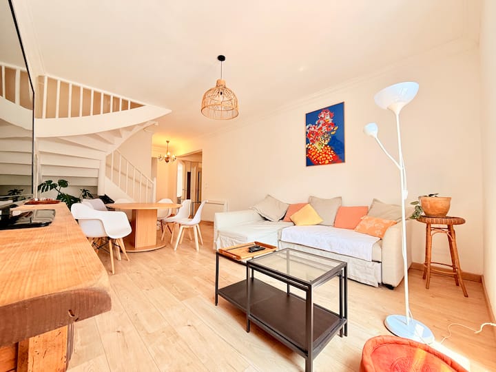 Vue Rivière Imprenable, 2 Chambres, Centre-ville - Besançon