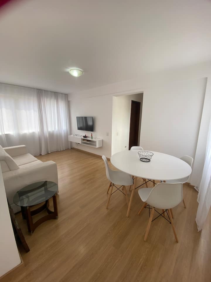 Apto 2 Quartos Centro Próx Ufpr - Curitiba