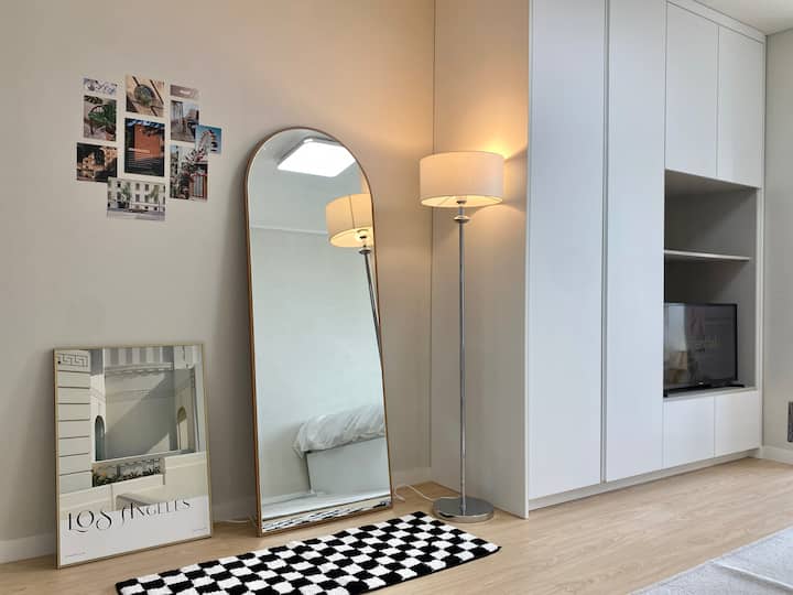 [ Build1 ] !신축건물! 1404 #범일역 #서면전포5분 #호텔침구 #감성숙소 - Busan