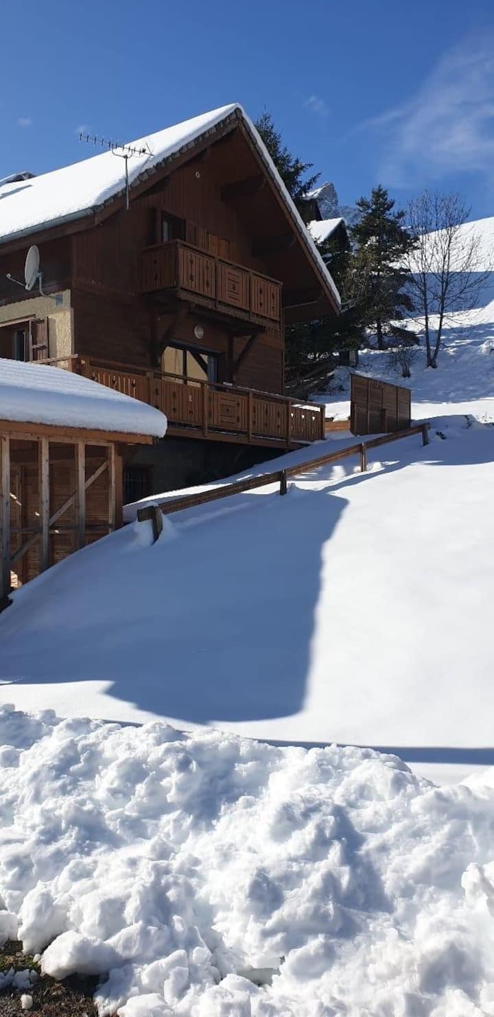 Le Chalet - La Joue du Loup