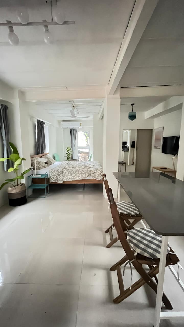 Cottage Stay (Ground Floor) @ Bandra West - Mumbai