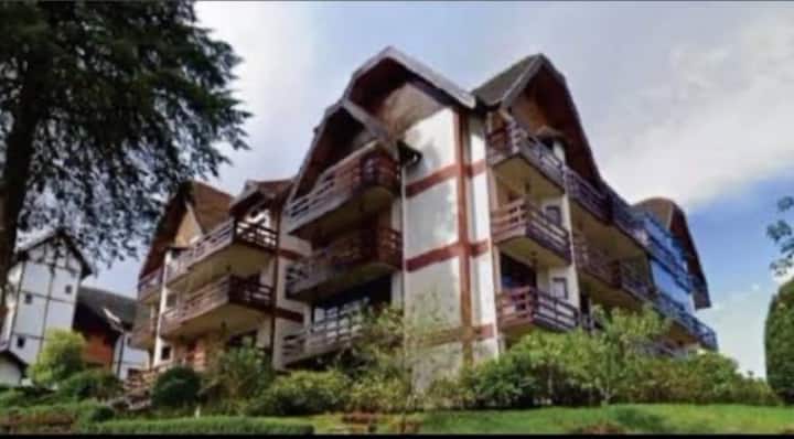 Apartamento Capivari Morro Do Elefante Com Varanda - Campos do Jordão