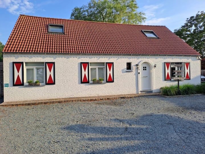 2 Logeerkamers Met Bubbelbad - Beerse