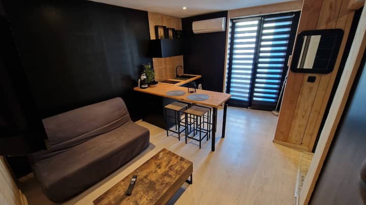 Studio Noir Et Bois - Agde