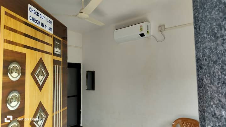 Darshani Beach Home Stay - Vengurla