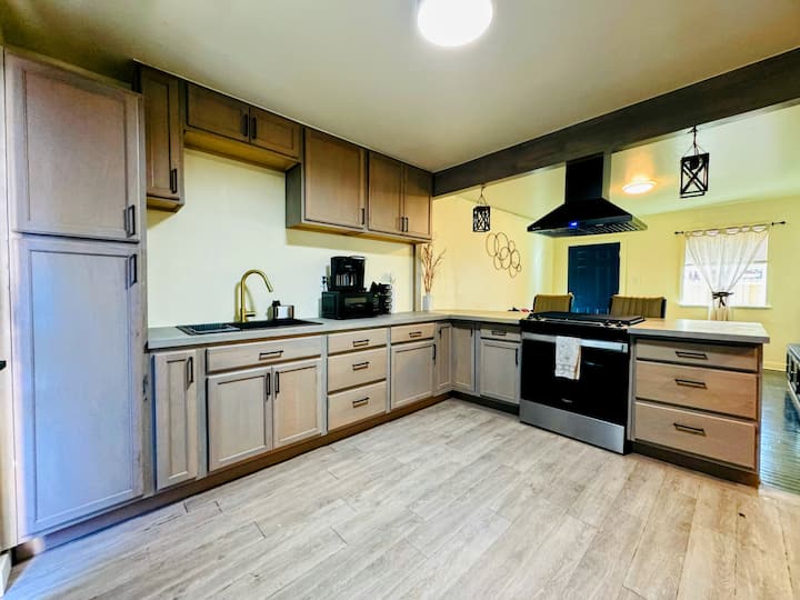 Stylish & Cozy Apt Near Amarillo Civic Center - アマリロ, TX