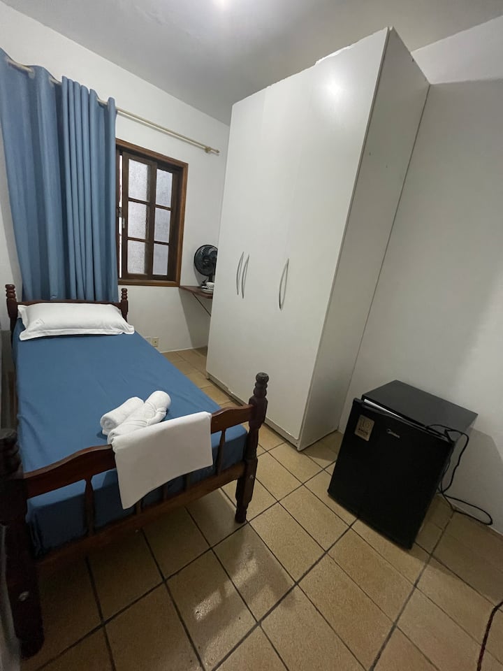 Quarto 2 Individual No Centro - Florianópolis