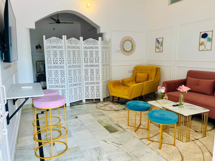 The Urbanbliss | Indira Nagar | By Cestlavie Str - Lucknow