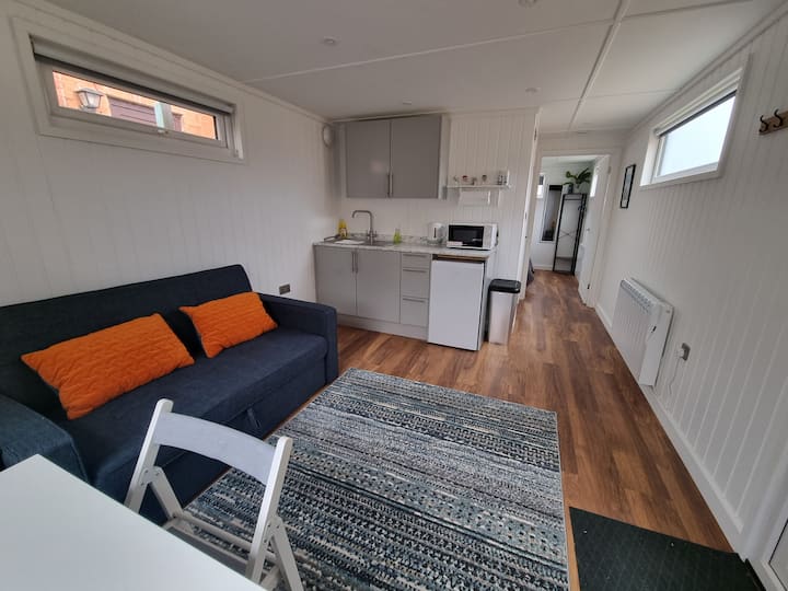 1 Bed Annexe In Cheltenham - Cheltenham
