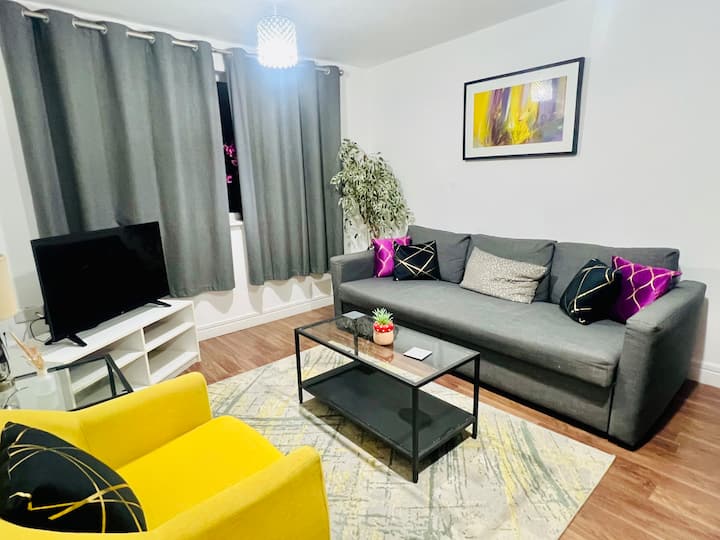 2 Bedroom Ground Floor Contractor | Wifi | Parking - Nuneaton