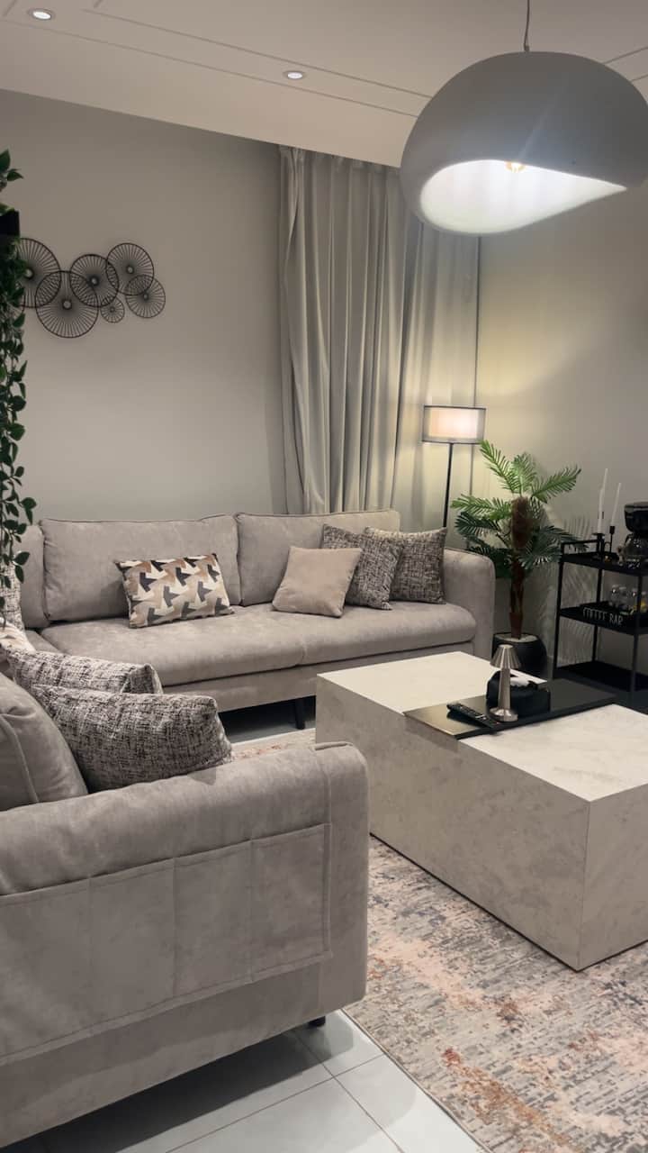 شقة فخمة مقابل الياسمين مول (لغير المدخنين) - Jeddah