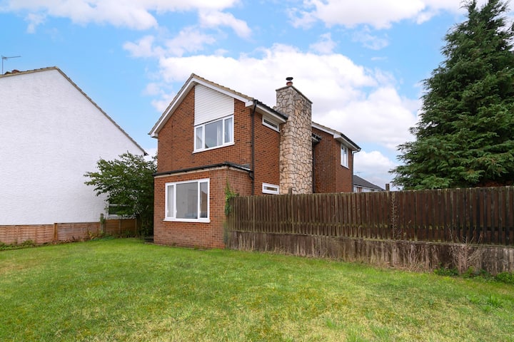 Sittingbourne Lodge, Free Car Park - 4 Cars - Sittingbourne