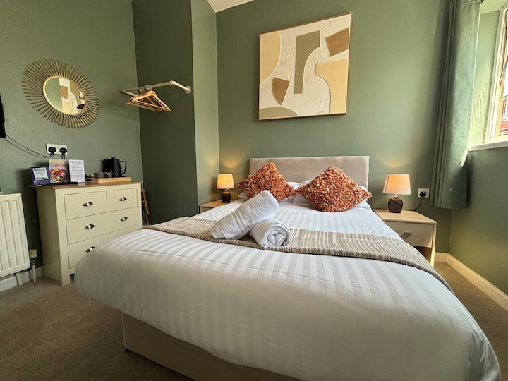 Double Room On 1st Floor - Totnes