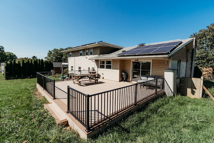 4bdr Home 10 Min From Jmu With Gorgeous Views! - Bridgewater